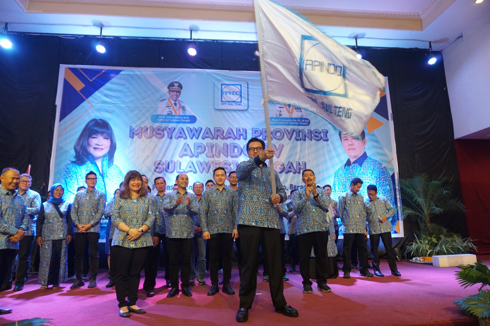 National Board of APINDO Inaugurated the Provincial Board of APINDO ...